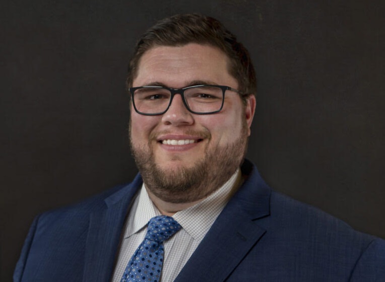 Heartland POD: Lindsey Simmons (D) in the 4th Congressional District ...